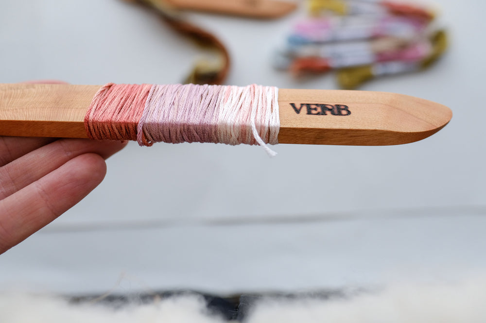 Custom Verb Thread Holder