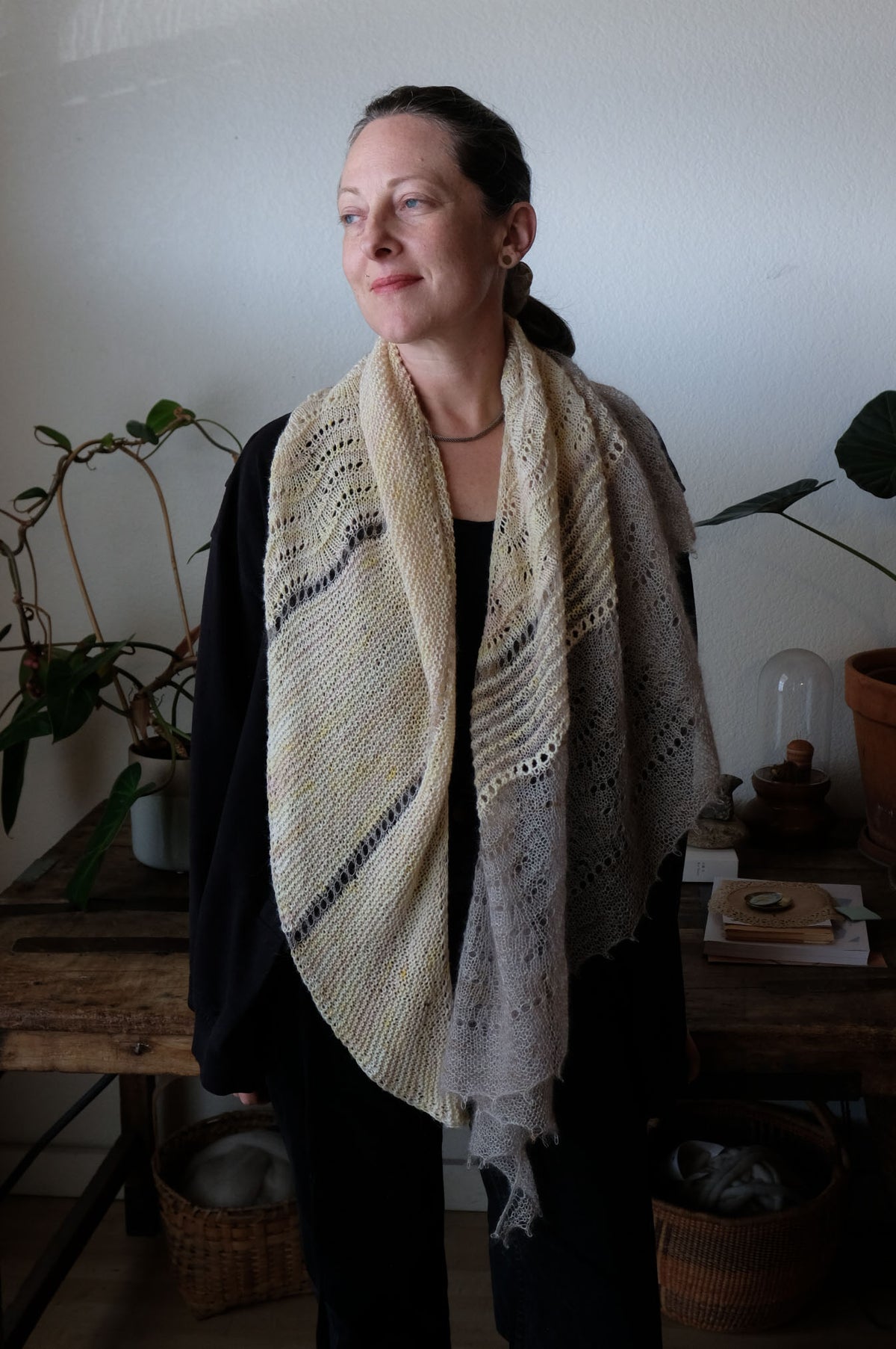 AVFKW x La Bien Aimée x Nadia Crétin-Léchenne - Simple Bliss Shawl Bun
