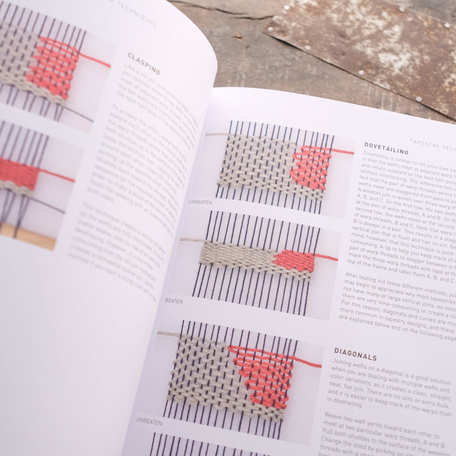 Weaving on a Little Loom: Techniques, Patterns, and Projects for Begin